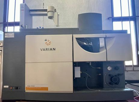 Varian 720-ES ICP-OES sa SPS 3 automatskim uzorkovačem, čilerom i softverom