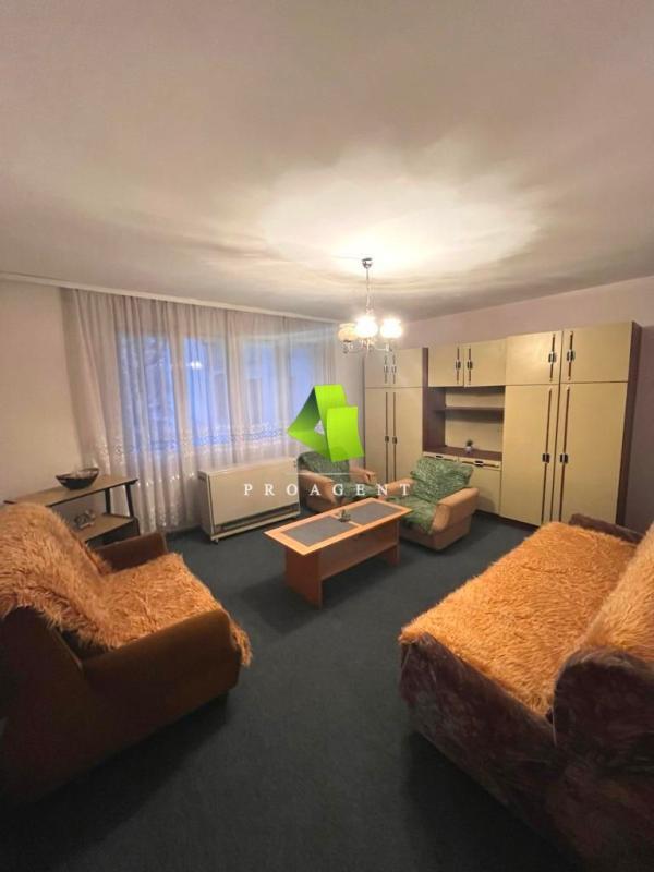 Trosoban stan za izdavanje, 56m2, 300€