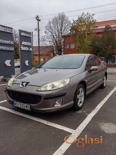 Vlasnik prodaje odrzavan i ocuvan auto