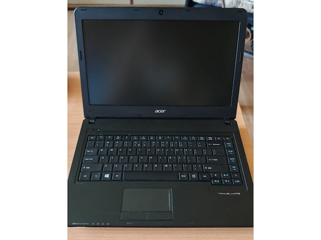 Acer TravelMate P243