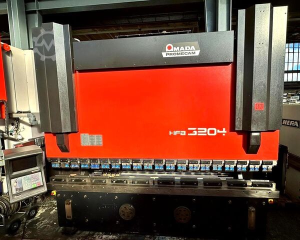PRITISNITE KOČNICU
AMADA PROMECAM HFBO 3204