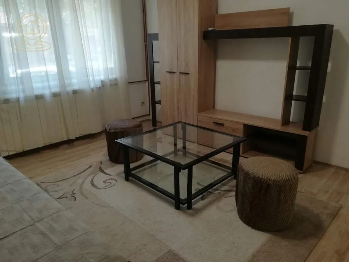 Prodaja, četvorosoban stan, 73m², Medijana, Niš