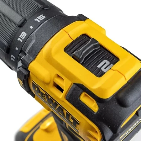 DeWalt DCD709P2T akumulatorska udarna bušilica 18V, sa 2x5Ah baterije i punjačem, u koferu ( DCD709P2T )