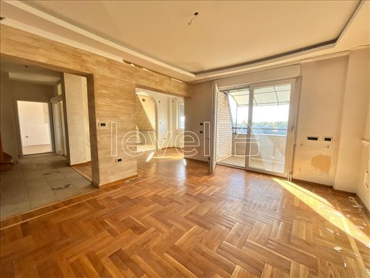 Stan,Novi Sad,Sajam,kv: 109.00, € 220000, ID: 1002