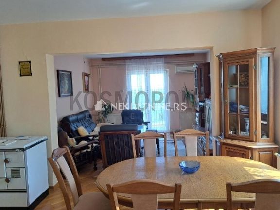 Voždovac, Kumodraž, Vojvode Stepe, 3.5, 95m2, 140000 EUR