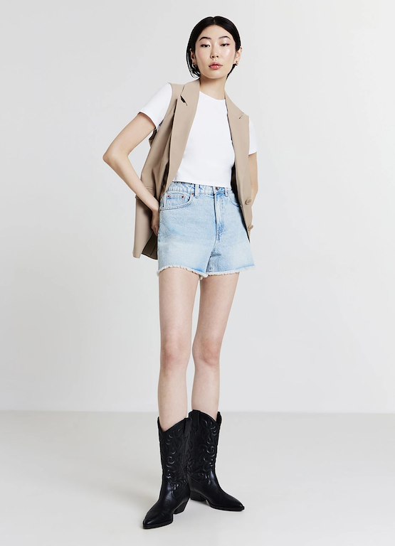 FRAYED MOM SHORTS SVETLOPLAVI TEKSAS
