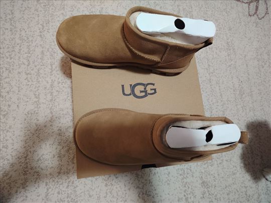UGG ČIZME