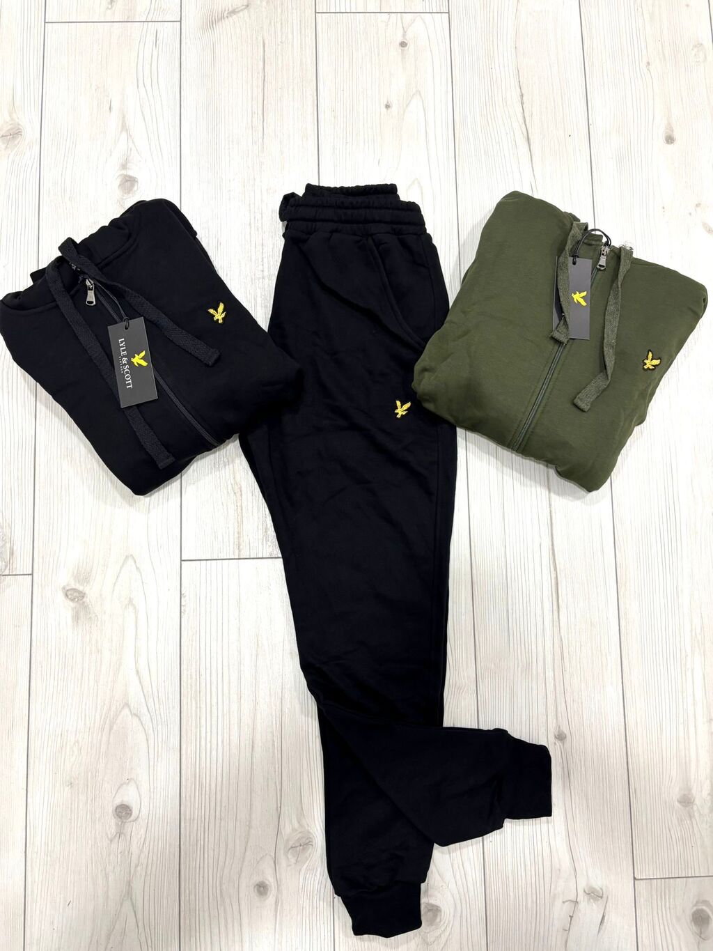 Lyle &Scott komplet – premium casual stil ? Nova kolekcija ? Crna