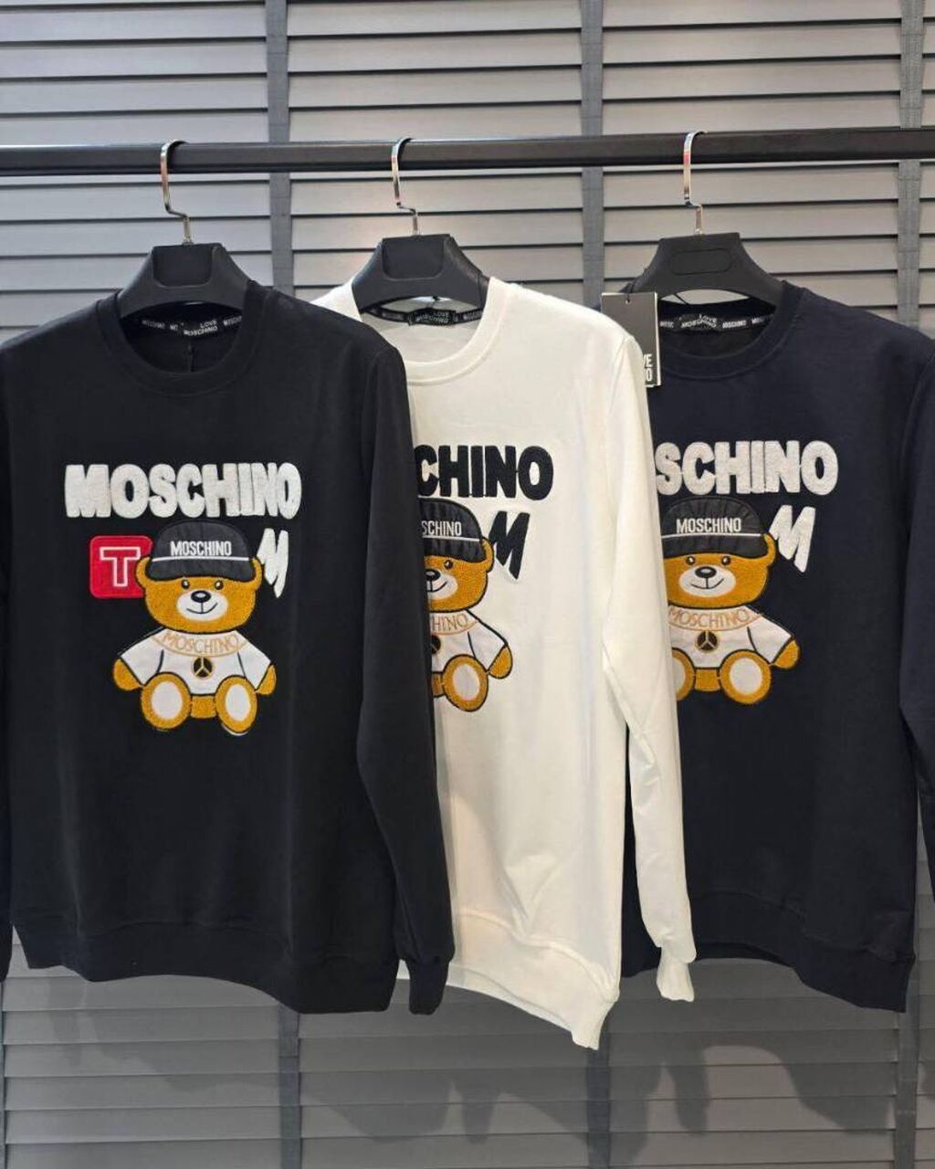 Moschino duks NOVO Novo Veličine s m l xl 2xl fb Moja Kupovina 1