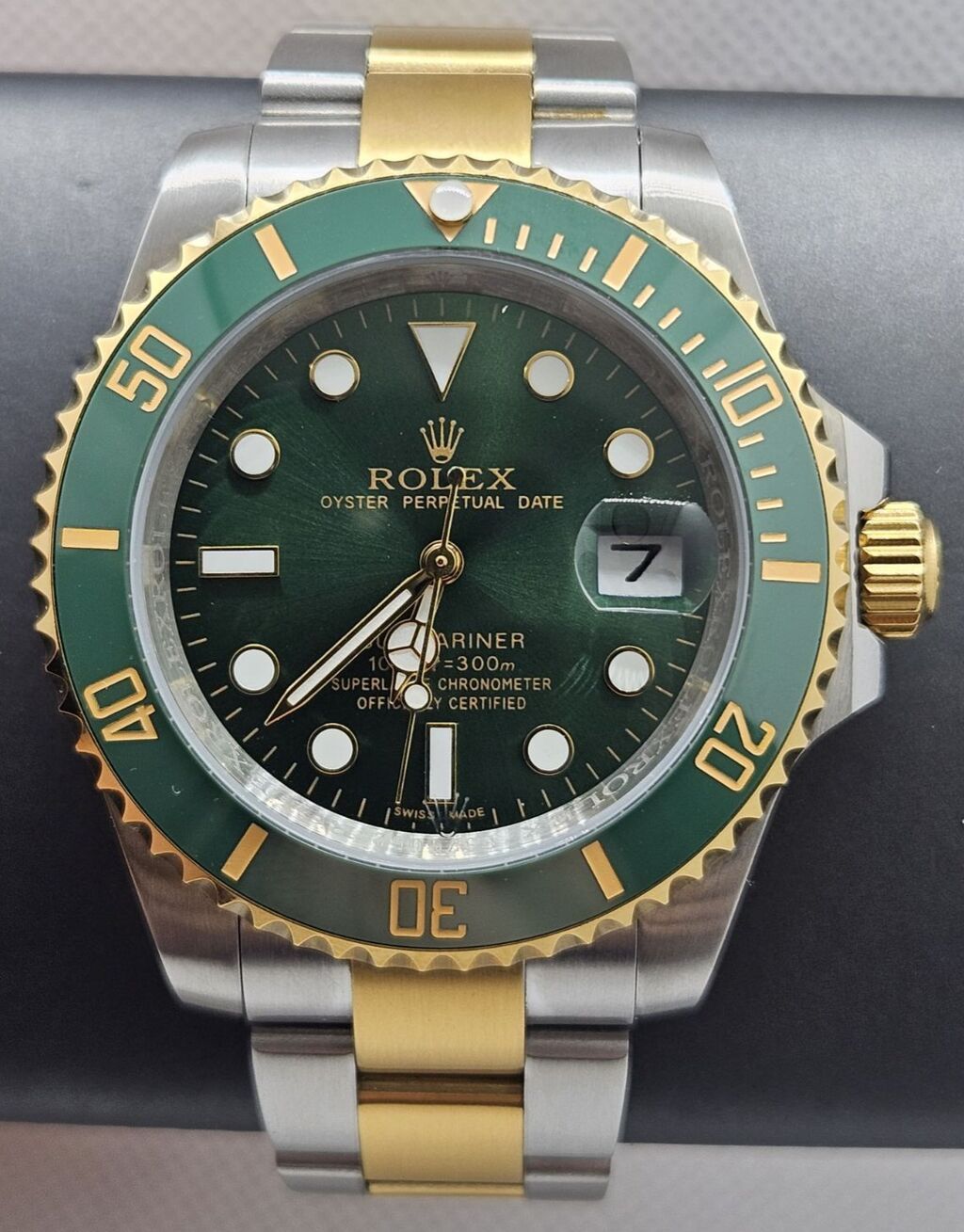 Rolex Submariner Zlatno Zeleni - Model: Submariner Date - Kućište i