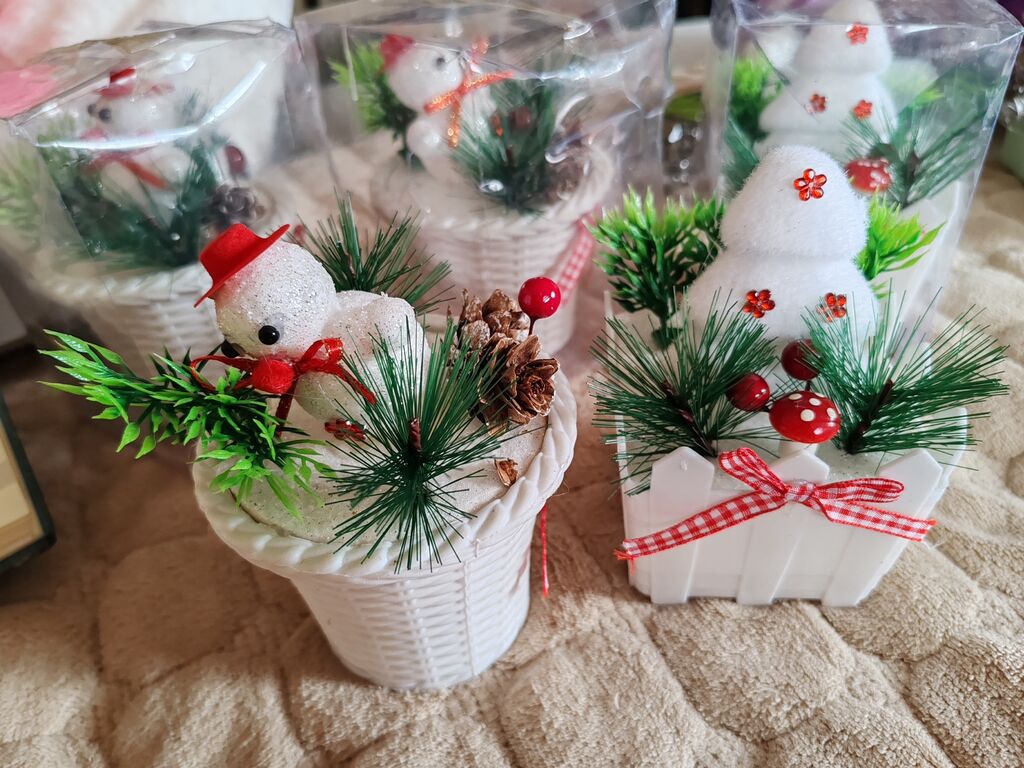 Set ukrasa, bоја - Šareno, Novo