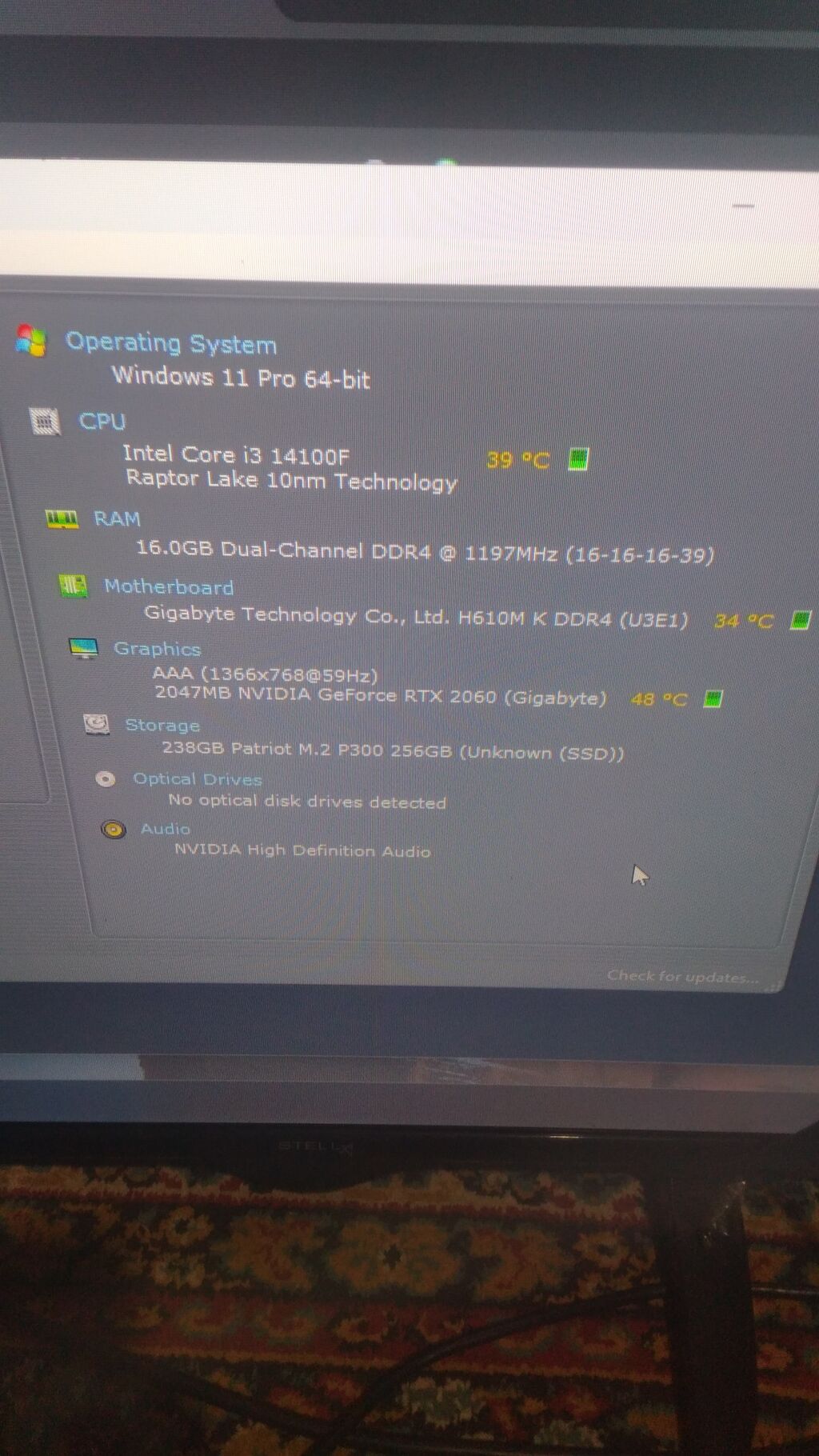 Gejming/radna desktop konfiguracija Specifikacije: - Procesor: Intel