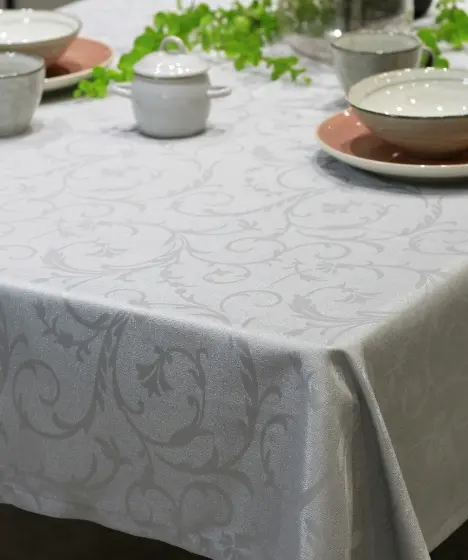 DEKORDOM Stolnjak Elegante T7865-601, 140x180cm, Sivi
