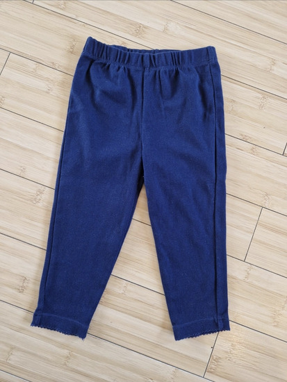 carters pantalonice za bebe vel. 18m