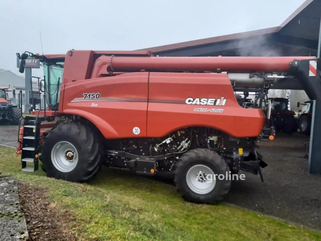Case IH 7150 AF kombajn za žito