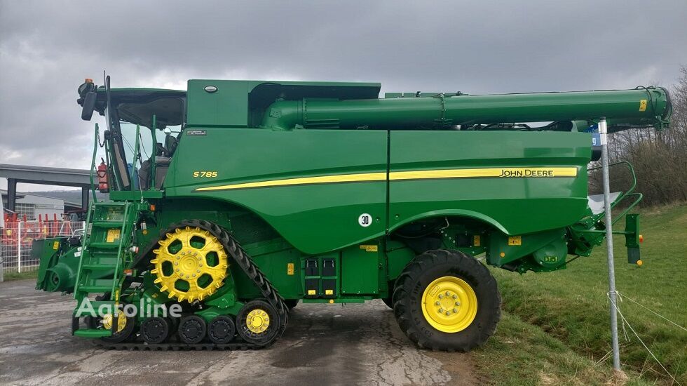 Novi John Deere S785 kombajn za žito
