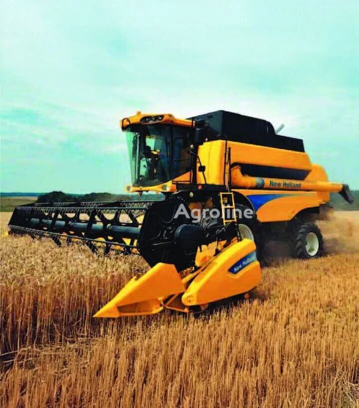 New Holland CSX7080 kombajn za žito