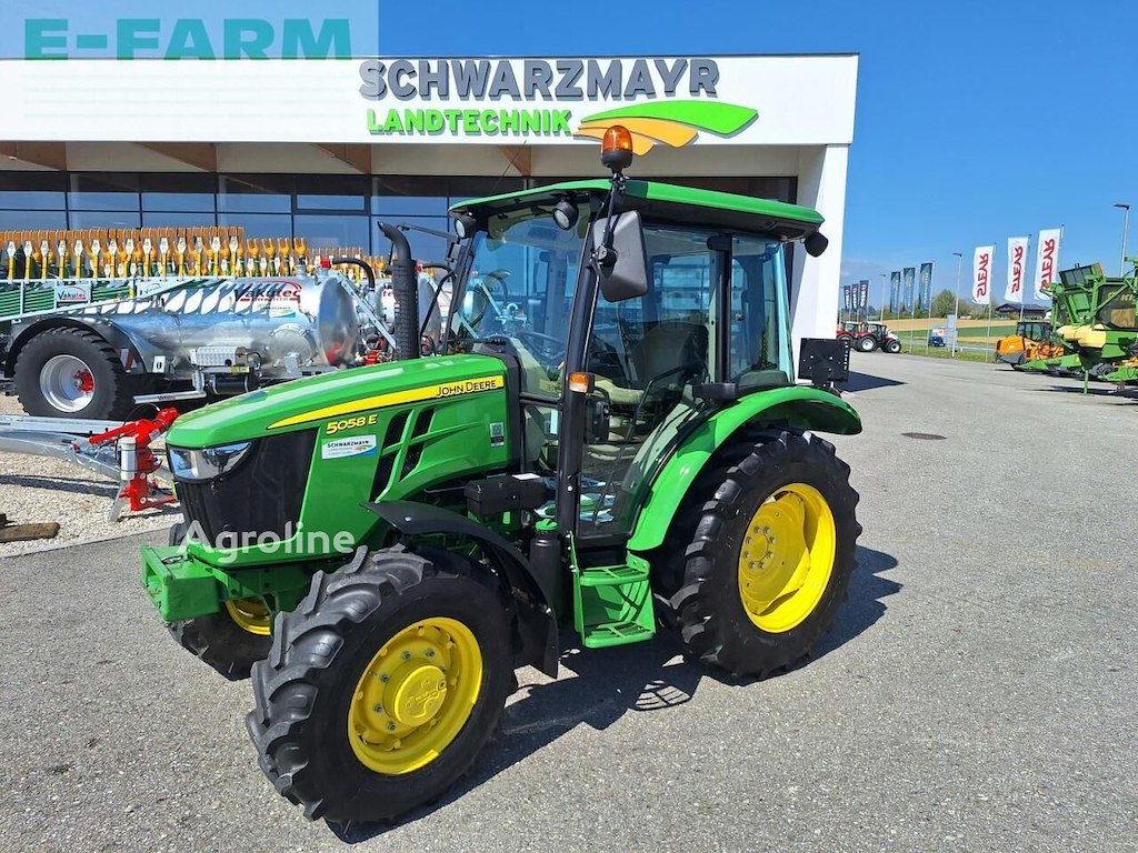 John Deere 5058e traktor točkaš