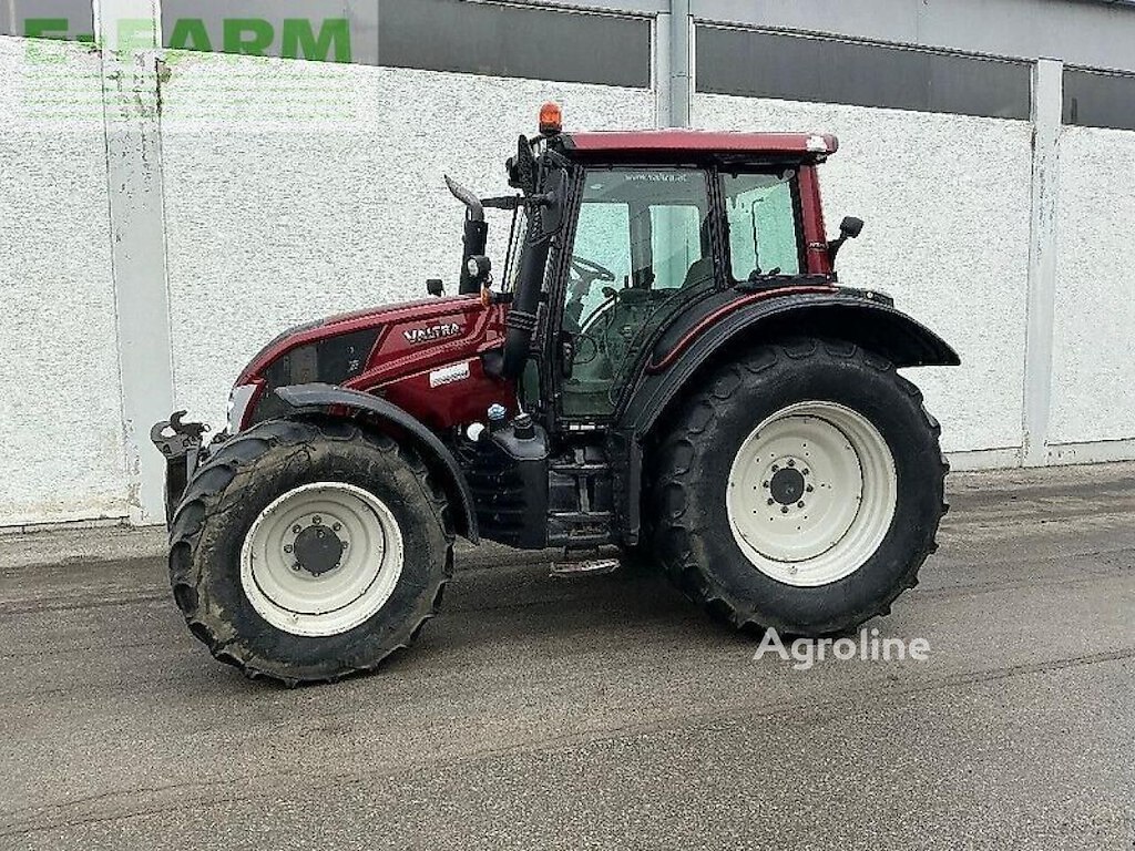 Valtra n 123 traktor točkaš