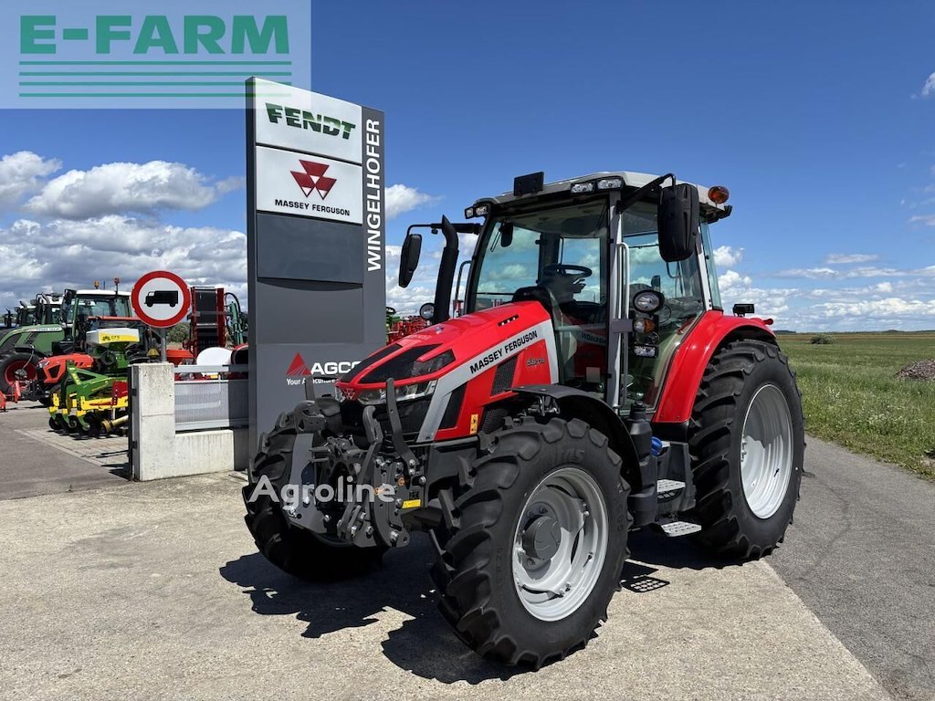 Massey Ferguson mf 5s.115 dyna-6 efficient Efficient traktor točkaš