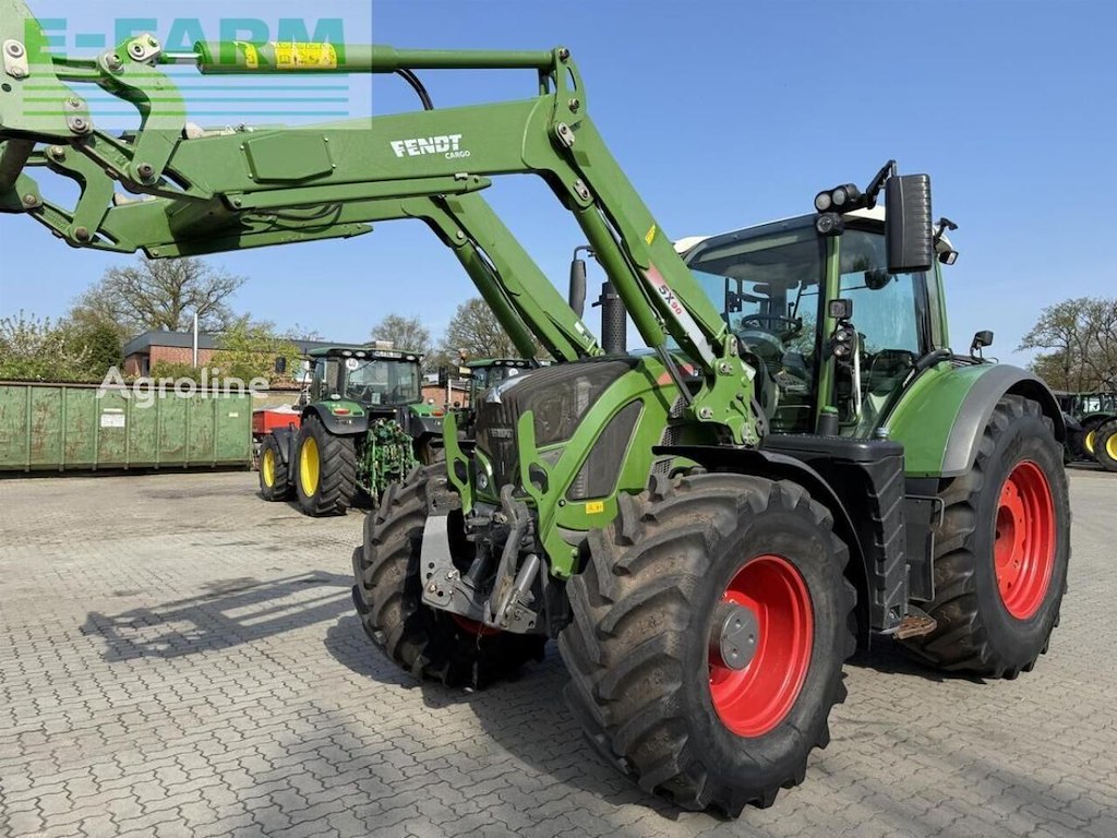 Fendt 724 traktor točkaš