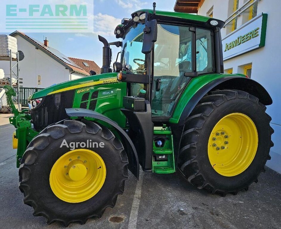 John Deere 6120m traktor točkaš