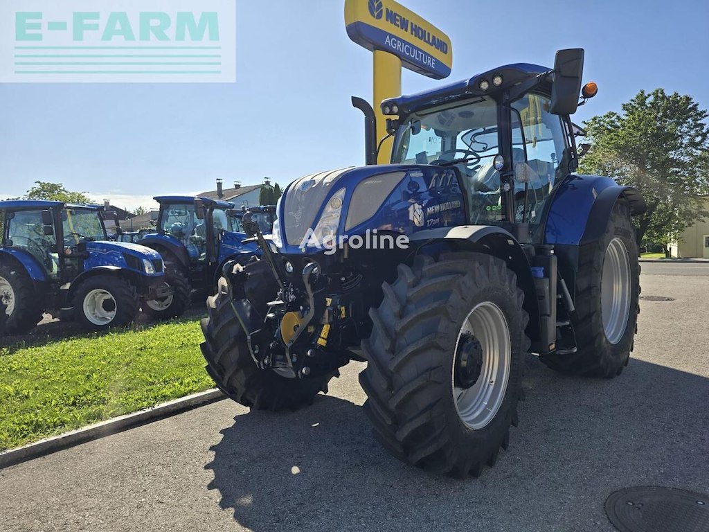 New Holland t7.225 auto command sidewinder ii (stage v) traktor točkaš