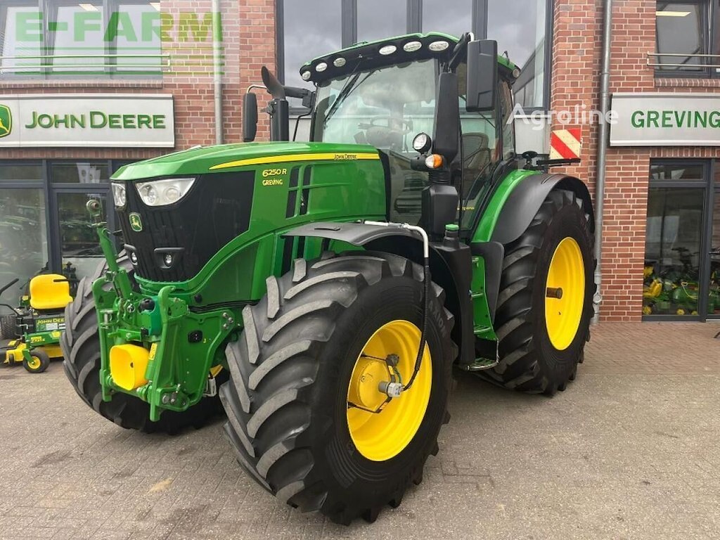 John Deere 6250r traktor točkaš