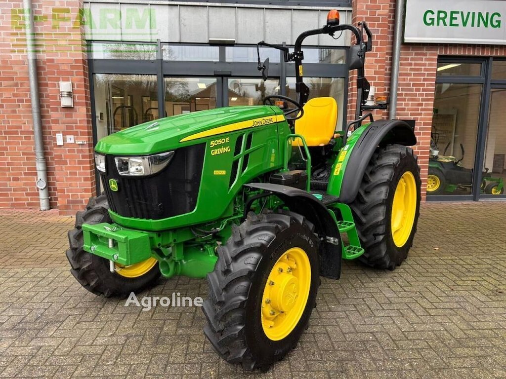 John Deere 5050e traktor točkaš