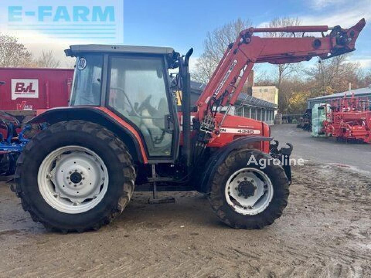 Massey Ferguson 4345 traktor točkaš