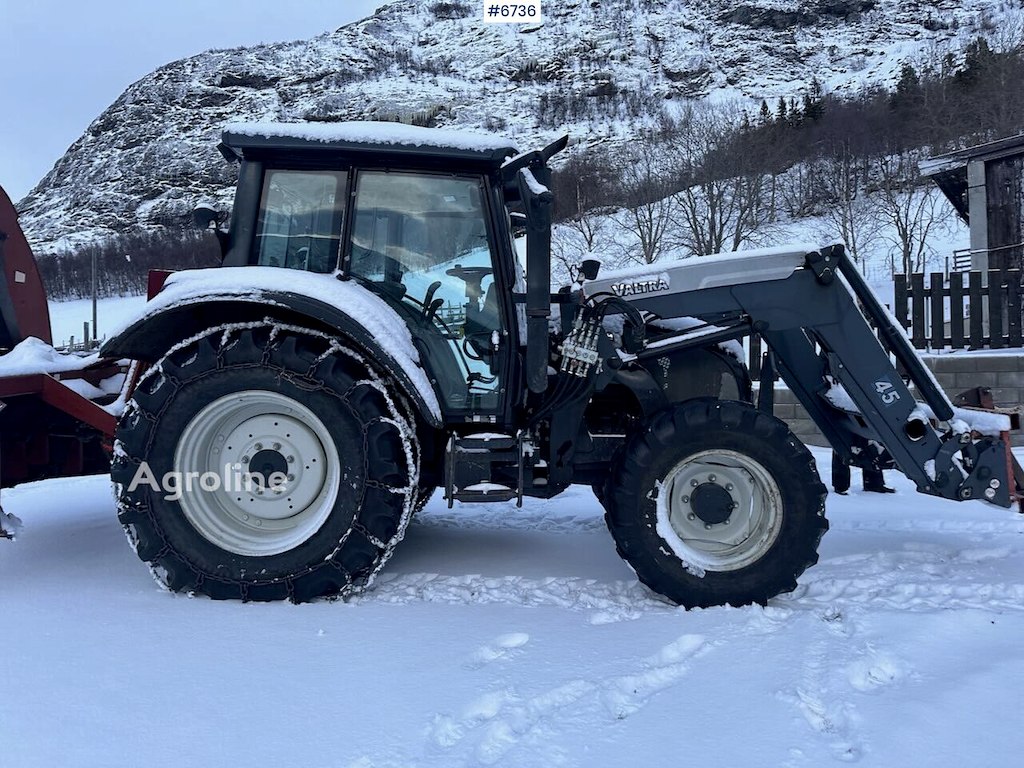 Valtra N92 traktor točkaš