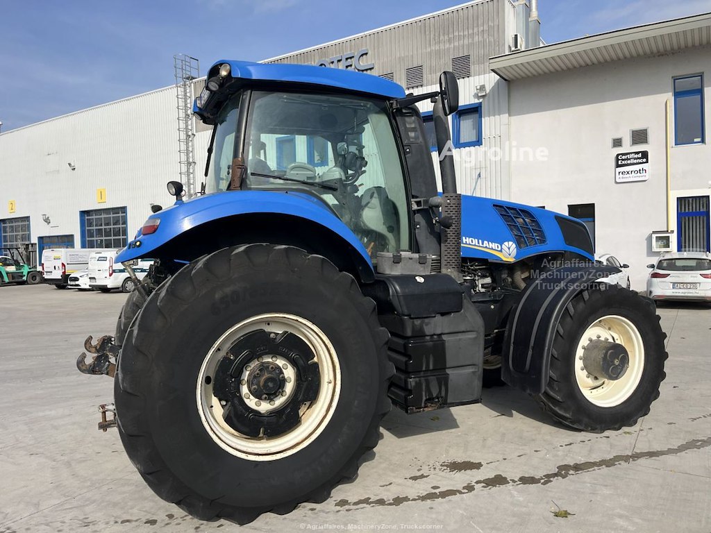 New Holland T8.360 traktor točkaš
