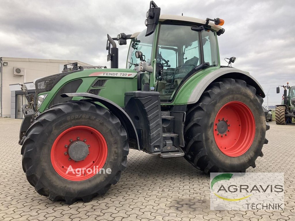 Fendt 720 Vario SCR traktor točkaš