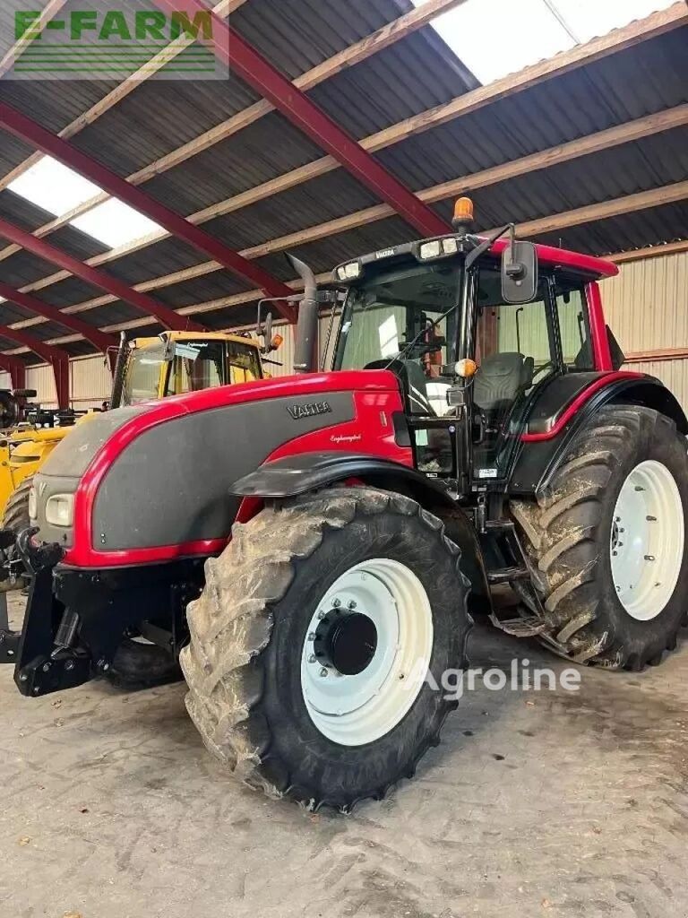 Valtra t 191 traktor točkaš