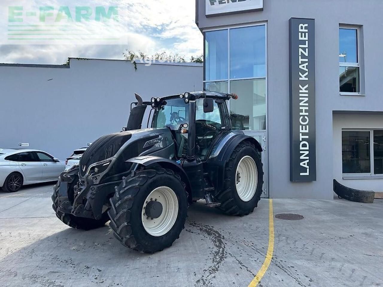 Valtra t 174e active Active traktor točkaš
