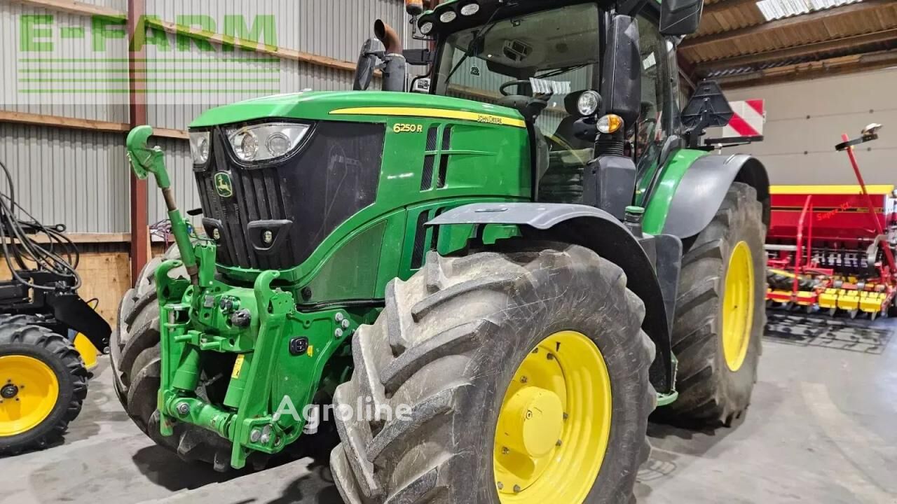 John Deere 6250r ultimate edition traktor točkaš