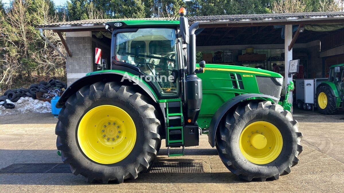 John Deere 6230R traktor točkaš