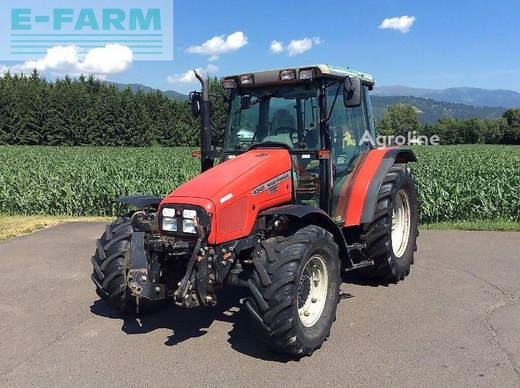 Massey Ferguson 4345 traktor točkaš