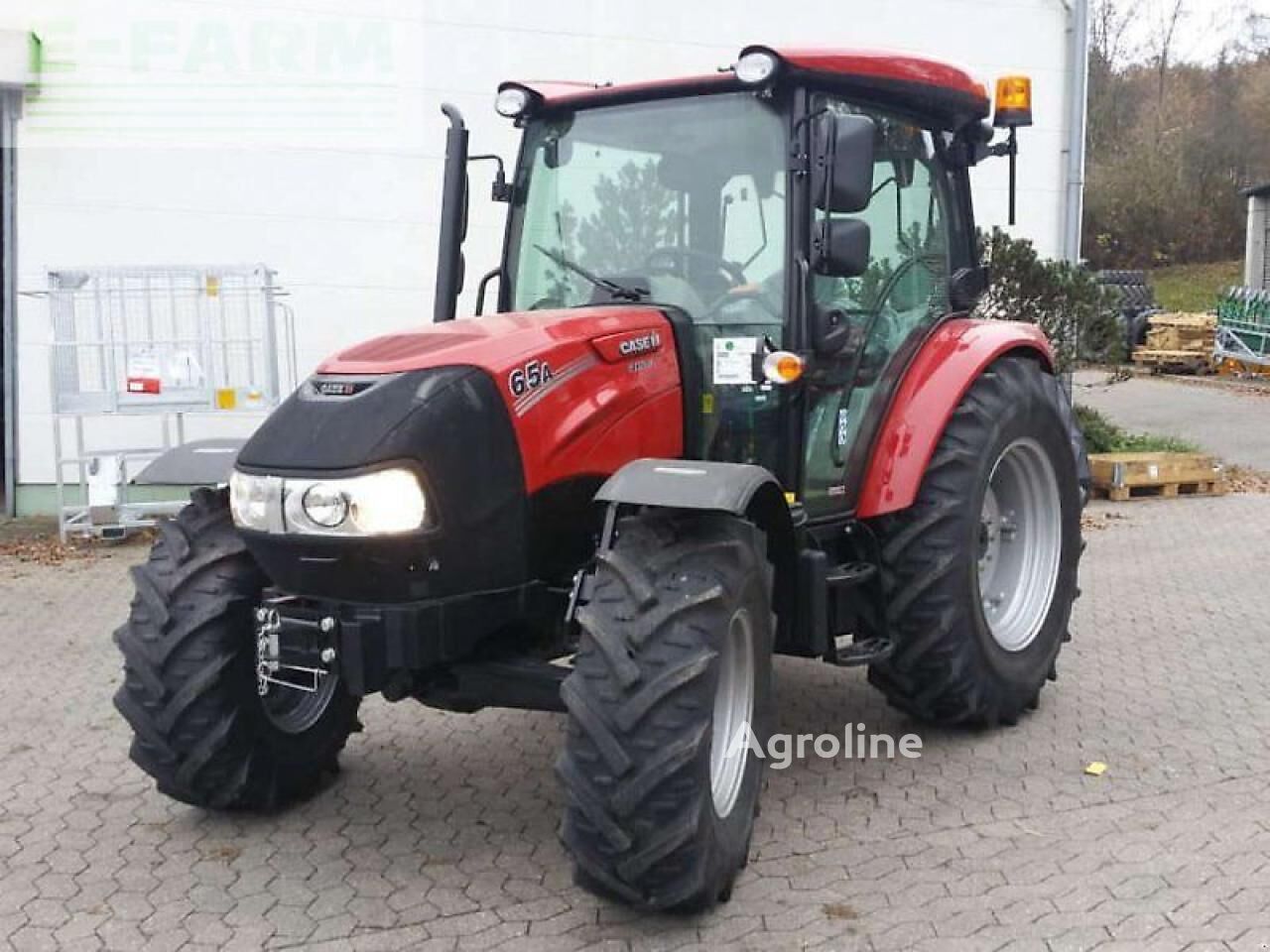 Case IH farmall 65 a traktor točkaš