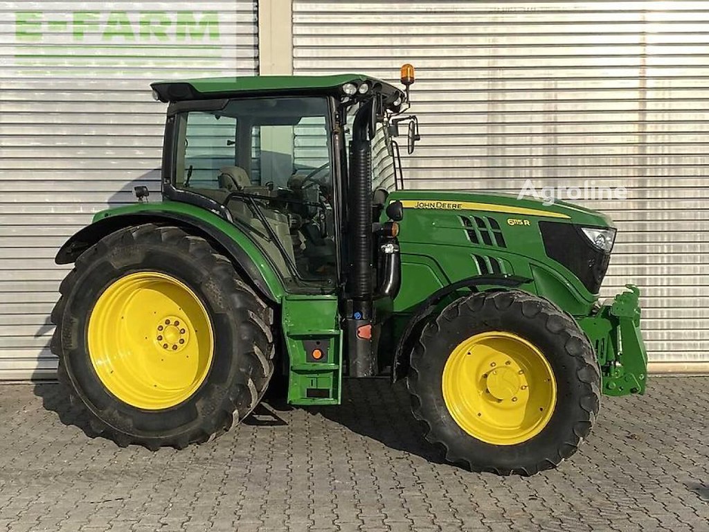 John Deere 6115r traktor točkaš