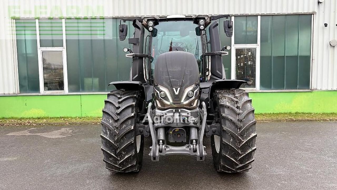 Valtra q 285 traktor točkaš