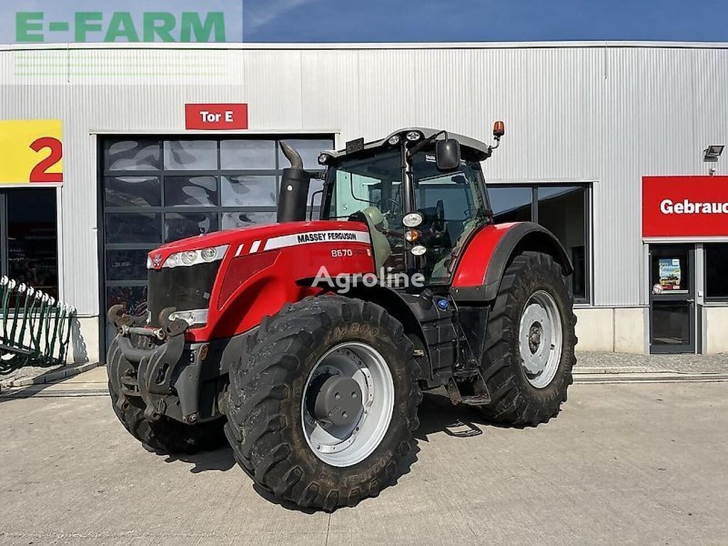 Massey Ferguson mf 8670 dyna-vt traktor točkaš