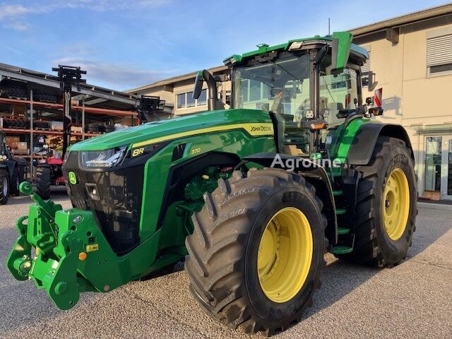 John Deere 8R370 traktor točkaš
