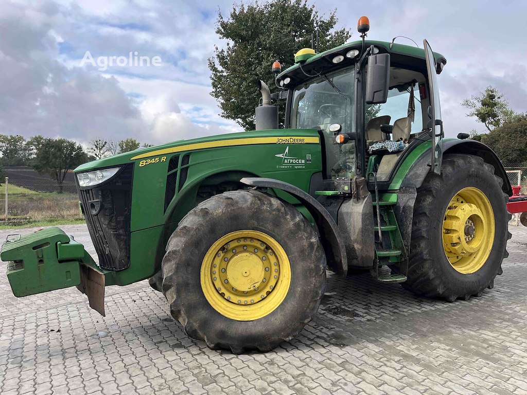 John Deere 8345 R traktor točkaš