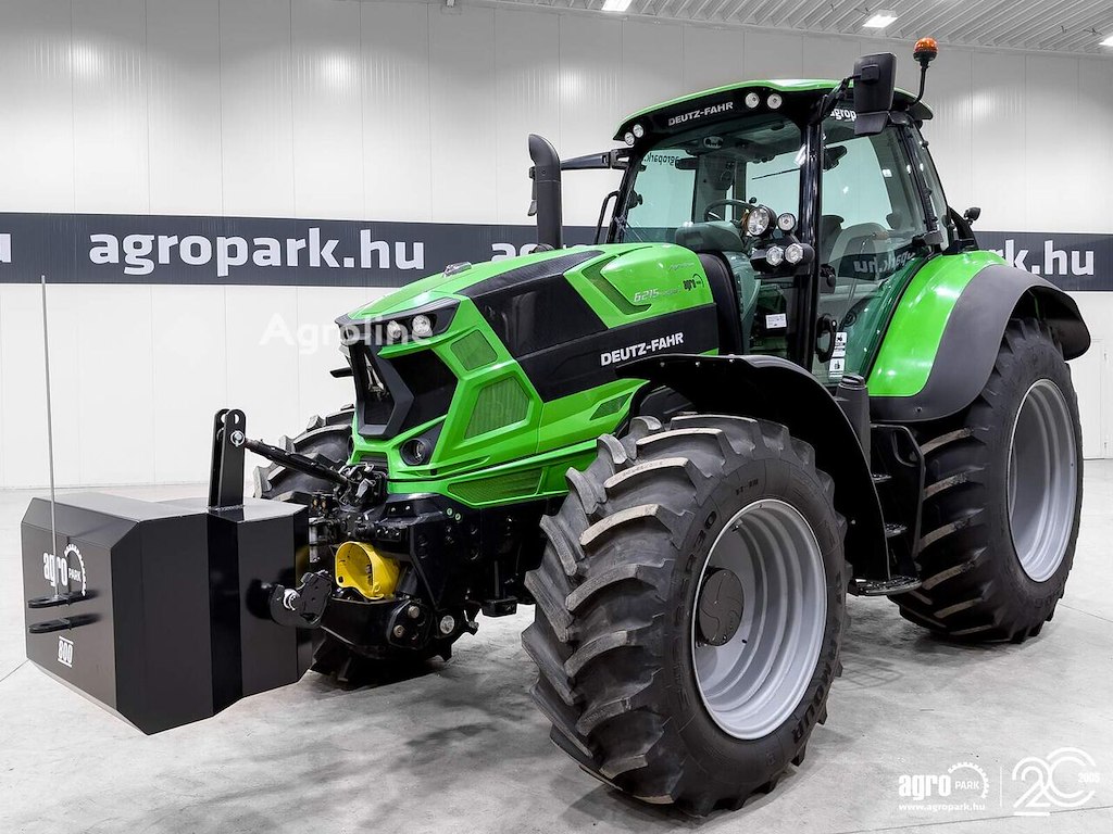 Deutz-Fahr Agrotron 6215 RCshift RCshift 54/27 50 km/h Powershift transmiss traktor točkaš