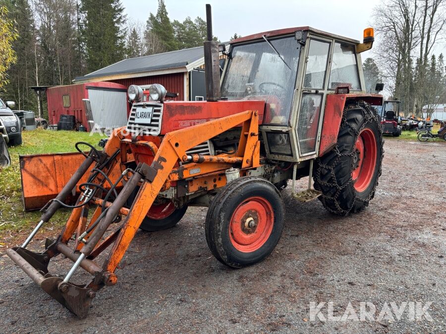 Prodaje se Zetor 8011 traktor točkaš na aukciji