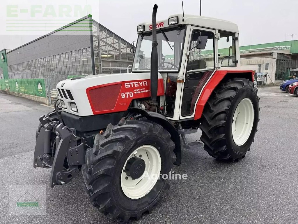 Steyr 970 a t traktor točkaš