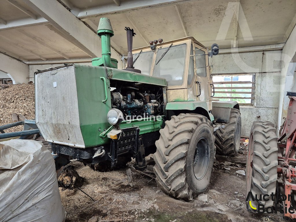 Prodaje se CHTZ Chtz T-150K traktor točkaš na aukciji