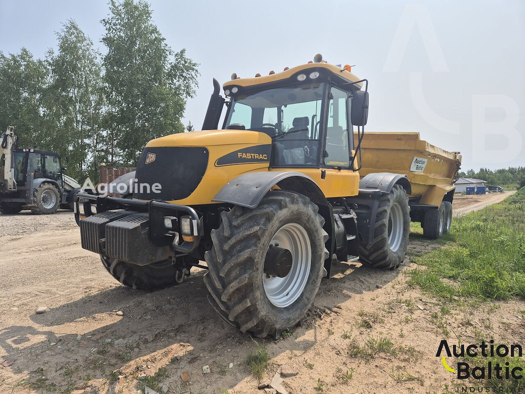Prodaje se JCB Fastrac 3220 traktor točkaš na aukciji