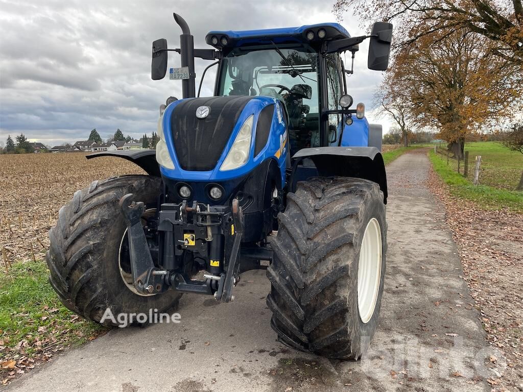 Prodaje se New Holland T7 230 AC traktor točkaš na aukciji